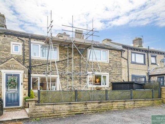 3 Bedroom Terraced House For Sale In Queensbury, Bradford