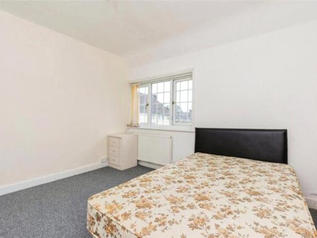 3 bedroom terraced house for sale in Royal Oak Road, Manchester, Greater Manchester, M23