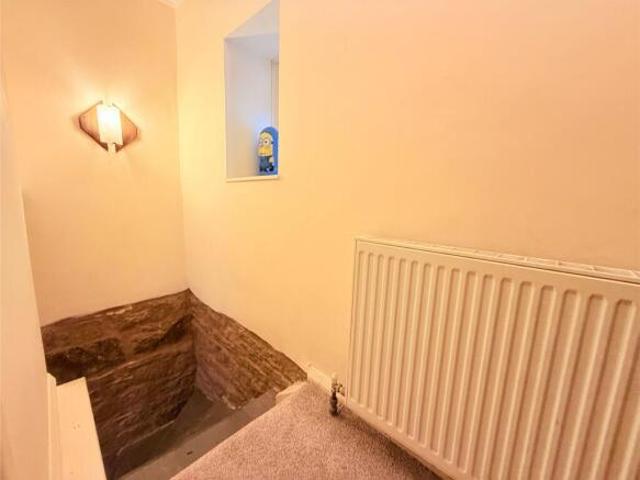 3 bedroom terraced house for sale in Robin Hood Hill, Huddersfield, HD4