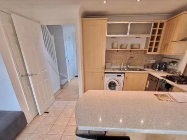 3 bedroom terraced house for sale in Robinson Road, Boars Hill, OX1