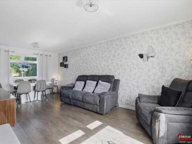 3 bedroom terraced house for sale in Rockhampton Avenue, Westwood, EAST KILBRIDE, G75