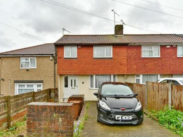3 Bedroom Terraced House For Sale In Rochester