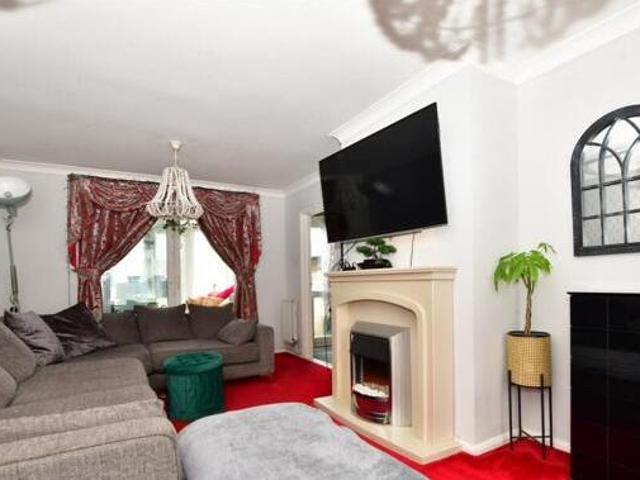 3 Bedroom Terraced House For Sale In Rochester