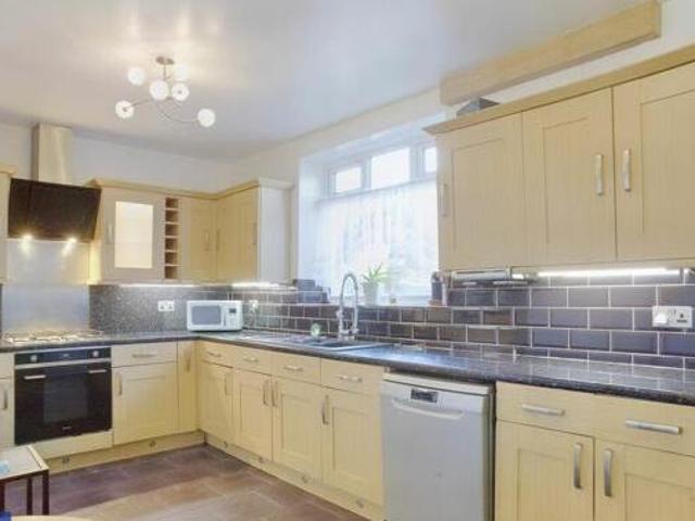 3 Bedroom Terraced House For Sale In Romford