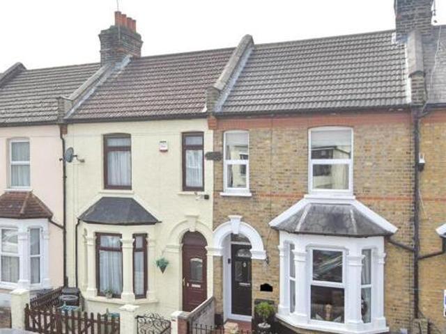3 Bedroom Terraced House For Sale In Romford
