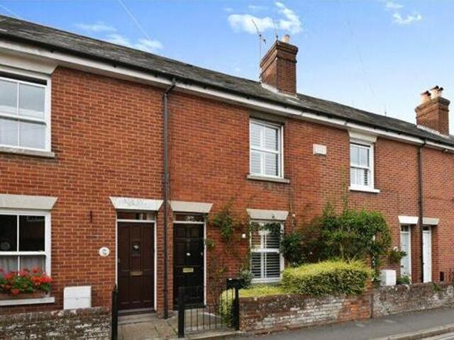 3 Bedroom Terraced House For Sale In Romsey