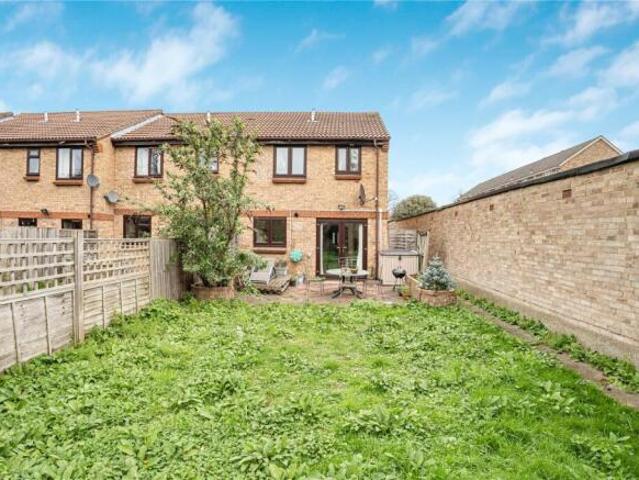 3 bedroom terraced house for sale in Rosethorn Close, London, SW12