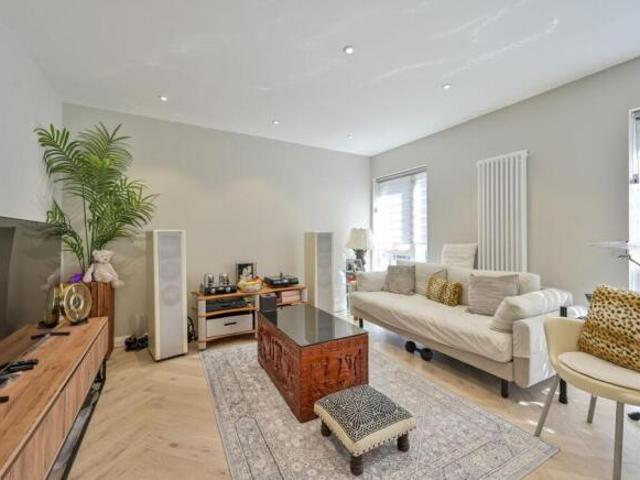 3 bedroom terraced house for sale in Ravensbury Terrace, Earlsfield, LONDON, SW18