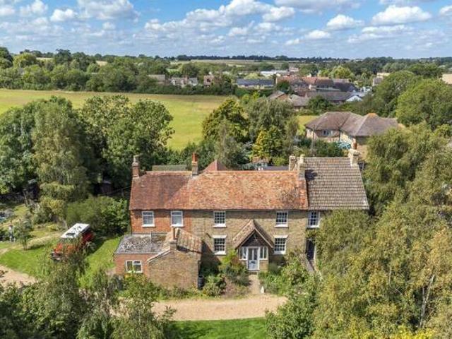 3 Bedroom Terraced House For Sale In Ravensden