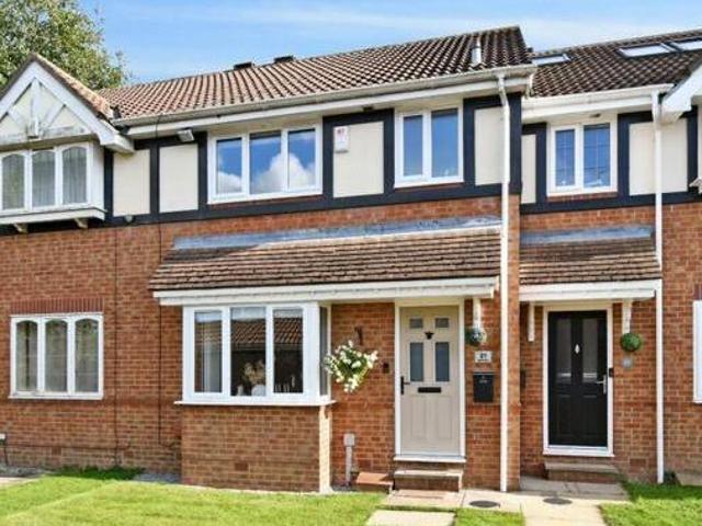 3 Bedroom Terraced House For Sale In Rawdon