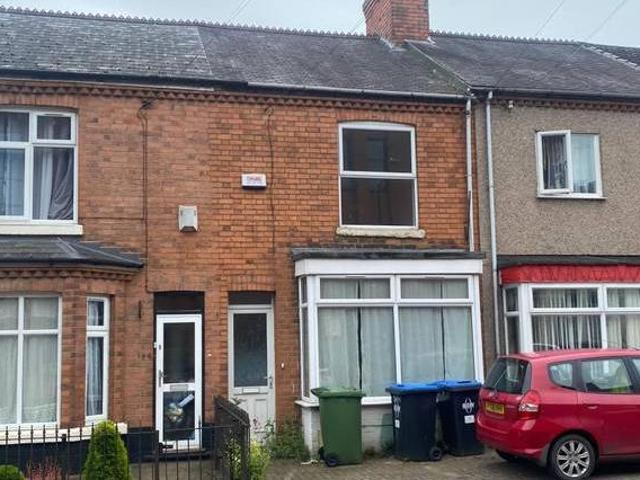 3 bedroom terraced house for sale in Railway Terrace Rugby CV21