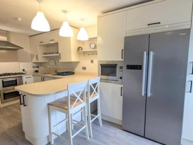 3 bedroom terraced house for sale in Rea Way, Worcester, WR2