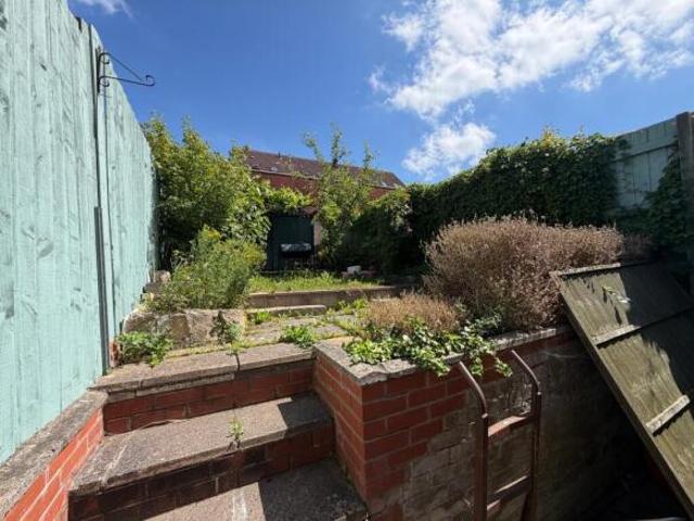 3 bedroom terraced house for sale in Redcliffe Street, Swindon, Wiltshire, SN2