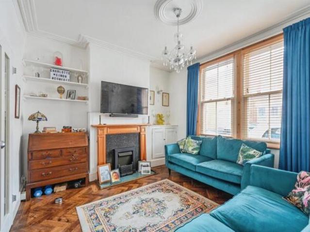 3 bedroom terraced house for sale in Redshaw Street, Derby, DE1