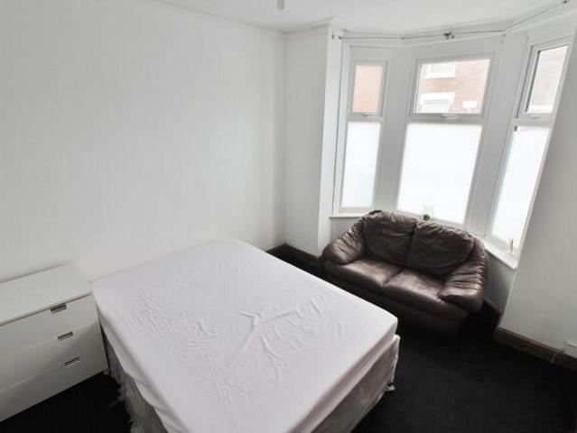3 bedroom terraced house for sale in Renny Road, Fratton, PO1