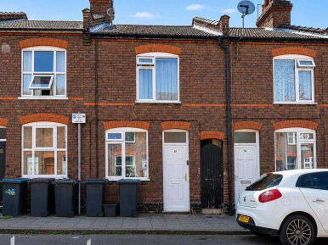 3 bedroom terraced house for sale in Ridgway Road, Luton, LU2