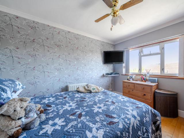 3 bedroom terraced house for sale in Ringshall Road, Orpington, BR5