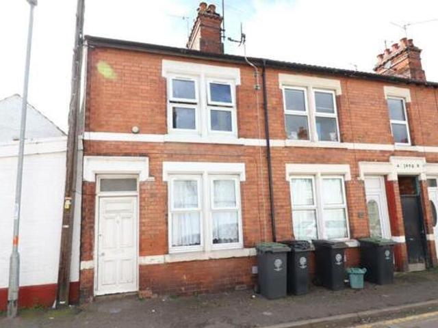 3 Bedroom Terraced House For Sale In Rushden