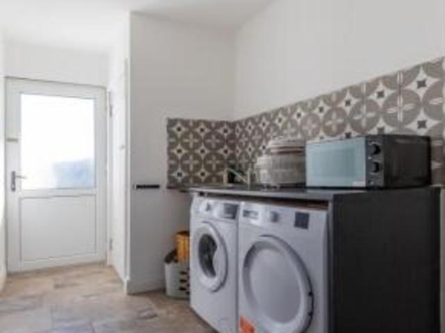 3 bedroom terraced house for sale in Wolfs Castle Avenue, CF14