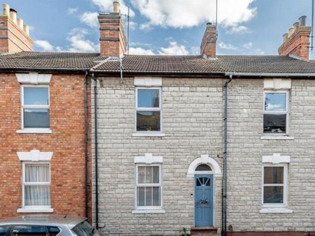 3 Bedroom Terraced House For Sale In Wolverton