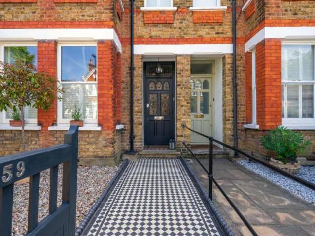 3 bedroom terraced house for sale in Woodfield Road, Ealing, W5