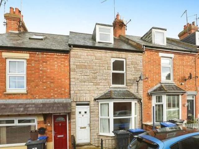 3 Bedroom Terraced House For Sale In Woodford Halse