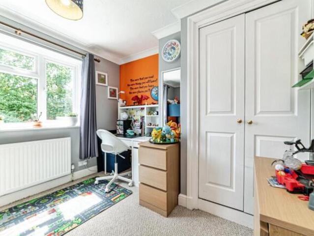 3 bedroom terraced house for sale in Woodville Close, Chineham, Basingstoke, RG24