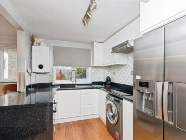 3 bedroom terraced house for sale in Wordsworth Close, Basingstoke, Hampshire, RG24