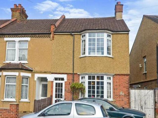 3 Bedroom Terraced House For Sale In Watford