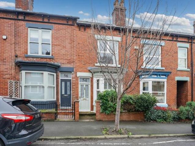 3 bedroom terraced house for sale in Wath Road, Sheffield, S7