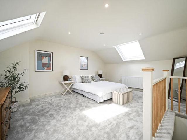 3 bedroom terraced house for sale in Wayland Road, Sharrow Vale, Sheffield, S11
