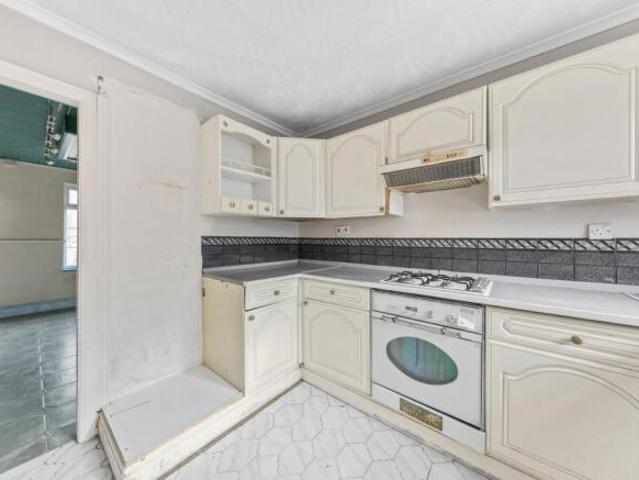 3 bedroom terraced house for sale in Waywell Close, Fearnhead, WA2