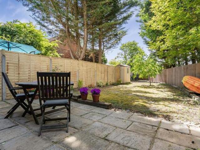 3 bedroom terraced house for sale in Wadloes Road, Cambridge, CB5