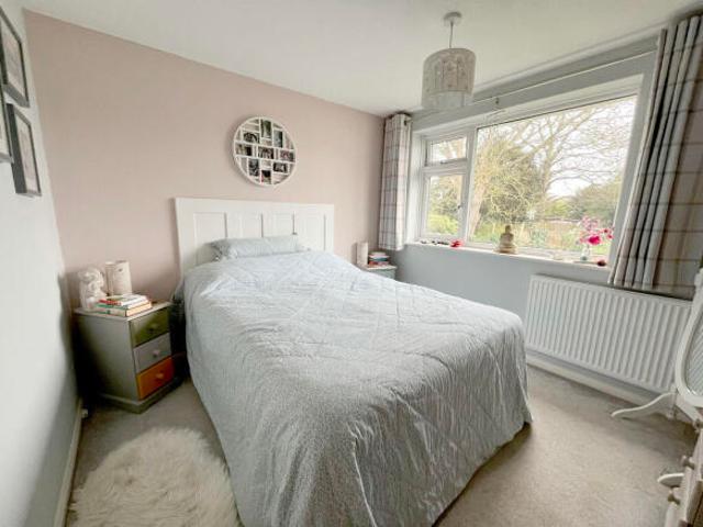 3 bedroom terraced house for sale in Walmer, CT14