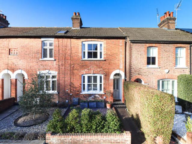 3 bedroom terraced house for sale in Walton Street, St. Albans, Hertfordshire, AL1