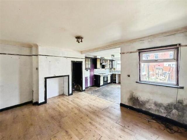 3 bedroom terraced house for sale in Washington Grove, Bentley, Doncaster, South Yorkshire, DN5