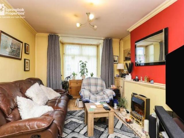 3 bedroom terraced house for sale in Wellfield Street, Warrington, Cheshire, WA5