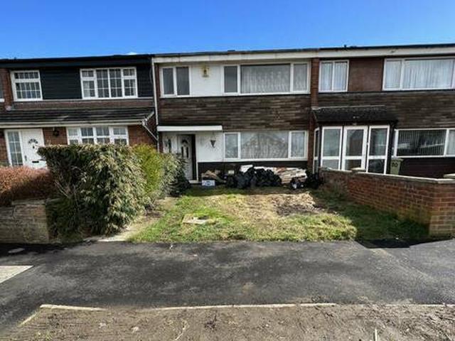 3 bedroom terraced house for sale in Westminster Drive Milton Keynes MK3