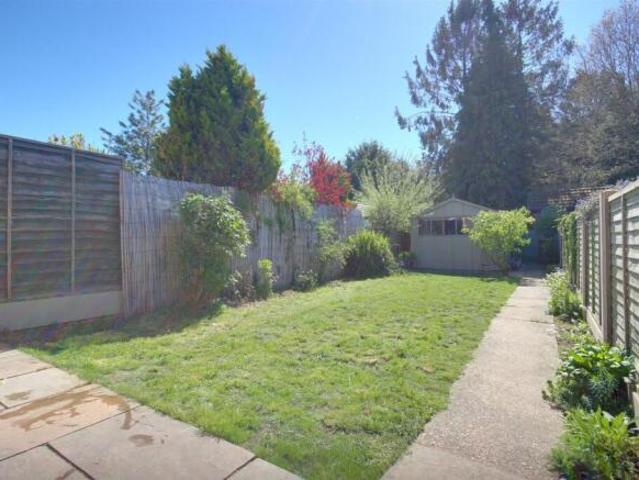 3 bedroom terraced house for sale in Westwood Drive, Hull, HU4