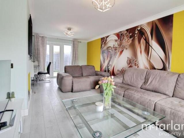 3 bedroom terraced house for sale in Whitbourne Avenue, Swindon, SN3