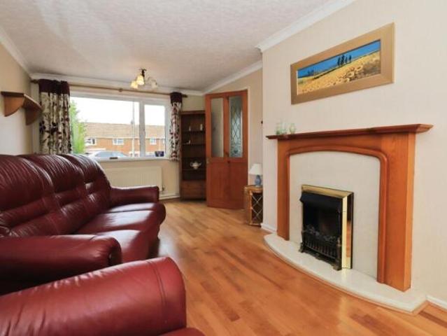3 bedroom terraced house for sale in White Oak Drive, Wolverhampton, West Midlands, WV3