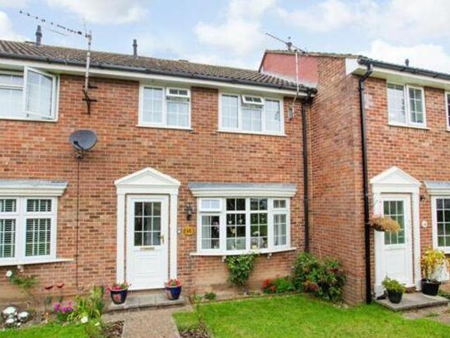 3 Bedroom Terraced House For Sale In Whitfield