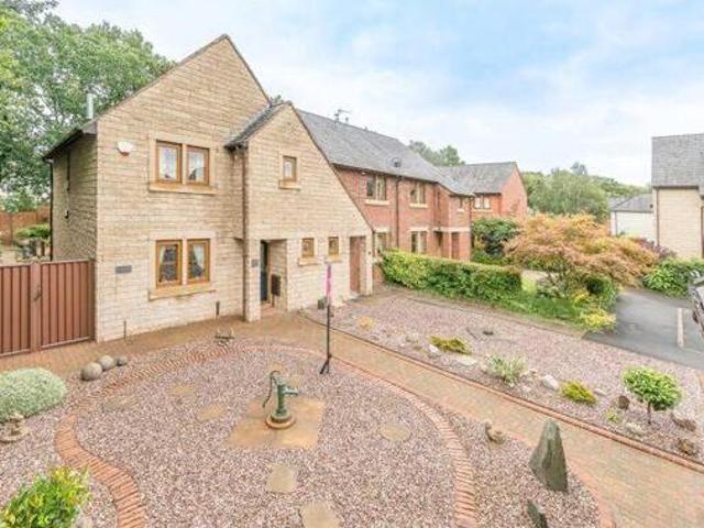 3 Bedroom Terraced House For Sale In Whittle Le Woods