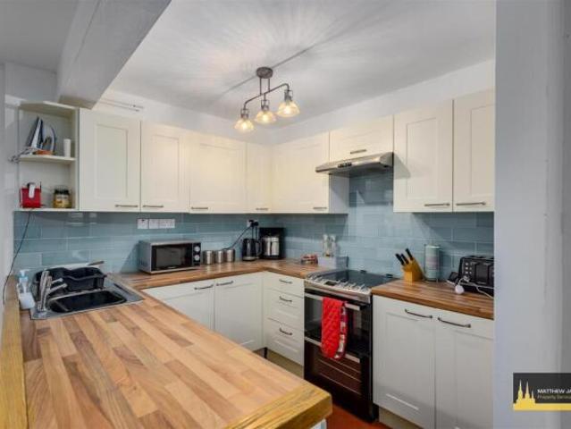 3 bedroom terraced house for sale in Whoberley Avenue, Coventry * EXTENDED TO THE REAR / TWO BATHROOMS *, CV5