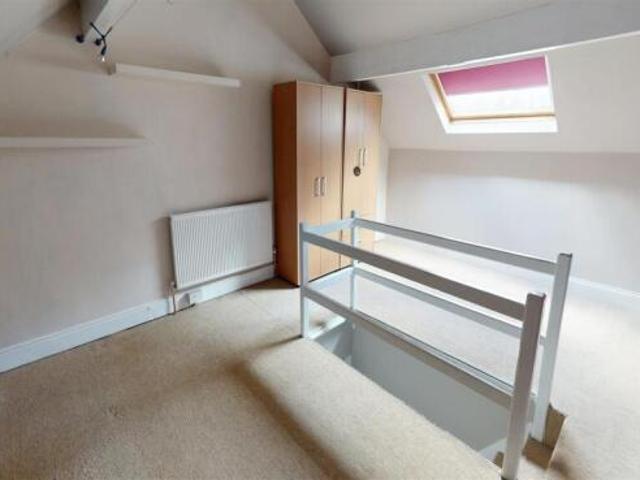3 bedroom terraced house for sale in Wibsey Park Avenue, Wibsey, Bradford, BD6