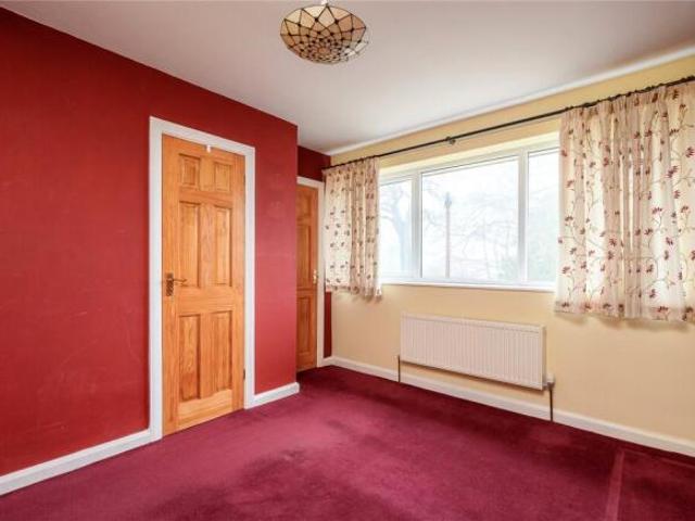 3 bedroom terraced house for sale in Wickham Close, Boston Spa, LS23