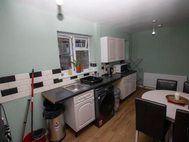 3 bedroom terraced house for sale in Willow Road, Chester, CH4