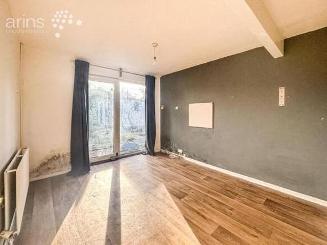 3 bedroom terraced house for sale in Wincanton Road, Reading, RG2