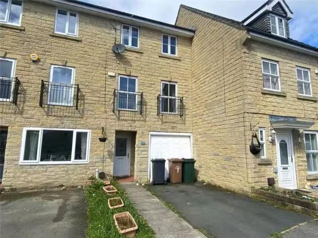 3 bedroom terraced house for sale in Winscar Avenue, Clayton H.