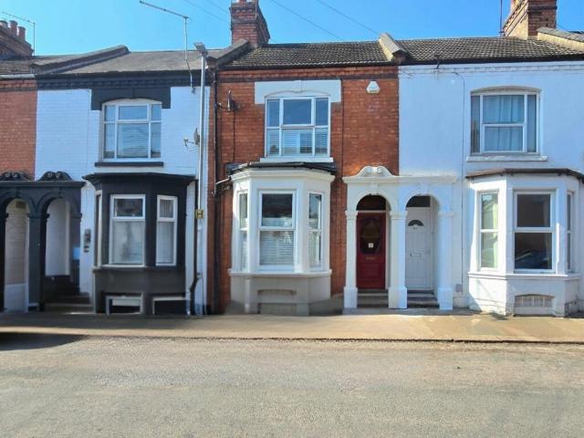 3 bedroom terraced house for sale in Wycliffe Road, Abington, NN1 5JJ, NN1